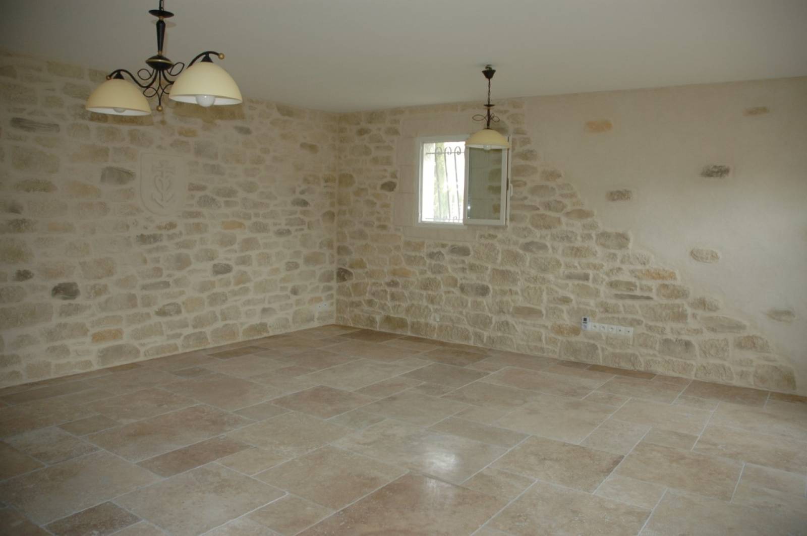 TRAVERTIN BEIGE 1ER CHOIX RUSTIC - Pierre naturelle, marbre, granit ...